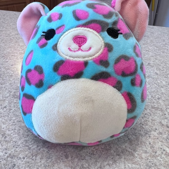 Squishmallows | Toys | Chelsea The Cheetah Squishmallow Print Plush Toy ...